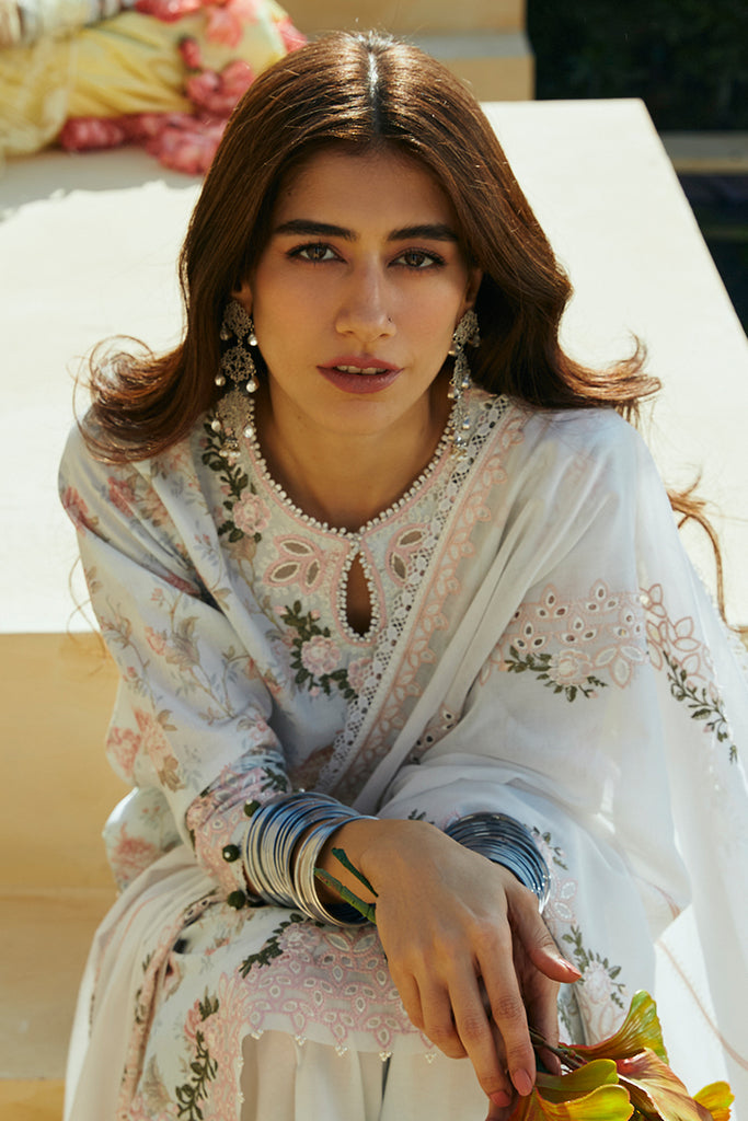 FLORAL MARINE STITCH 3PC: LAWN EMBROIDERED SUIT